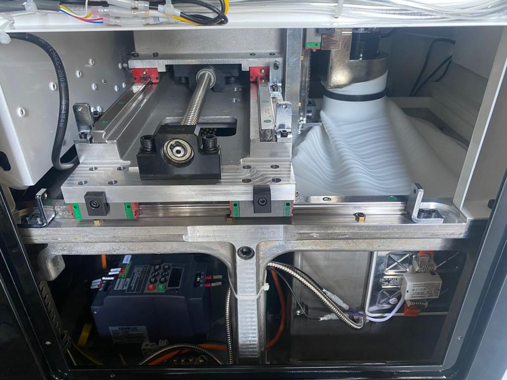 P52 Smart 5-axis Milling Machine | UP3D # P52D | US Dental Depot